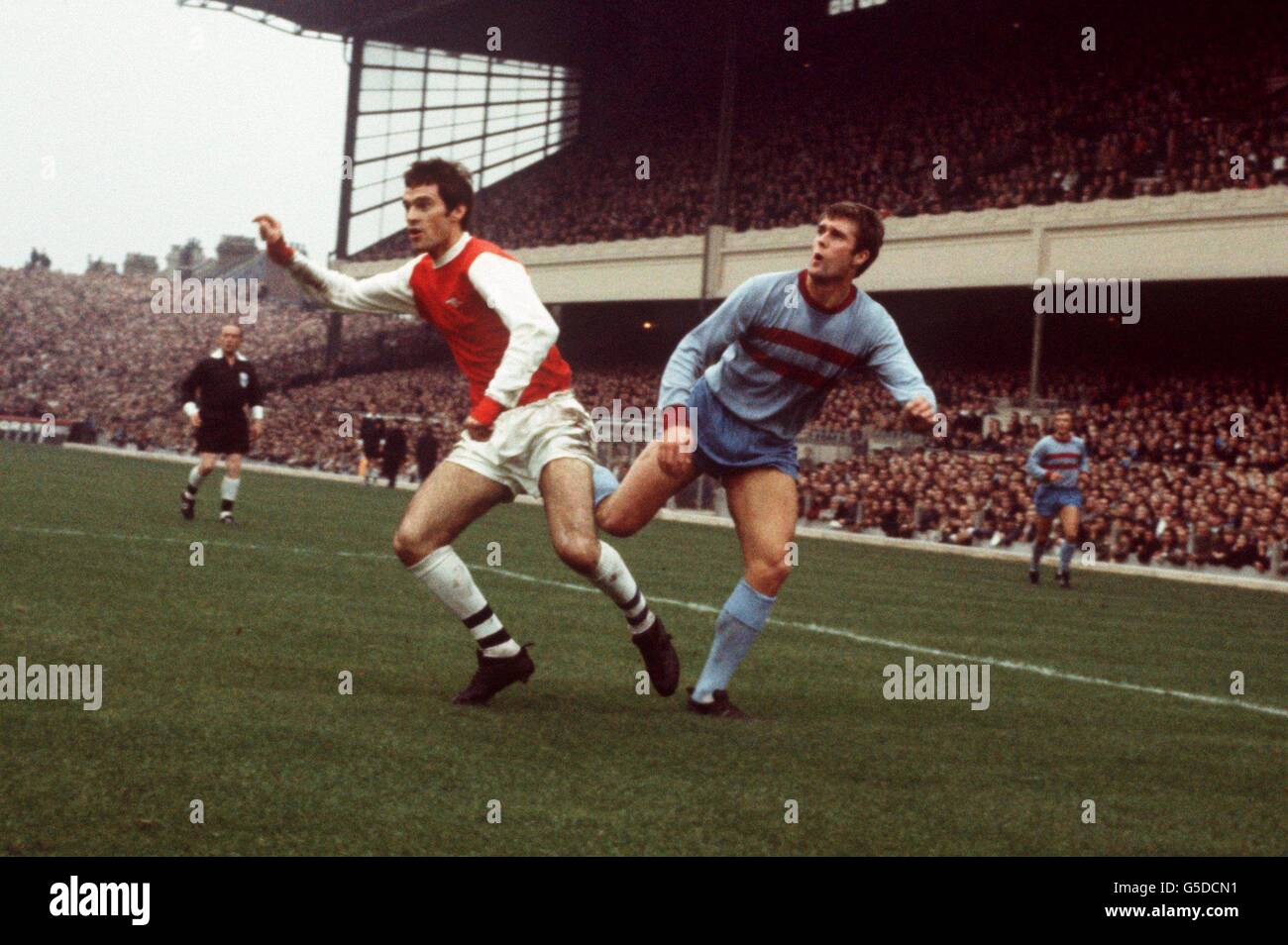 Peter storey arsenal hi-res stock photography and images - Alamy