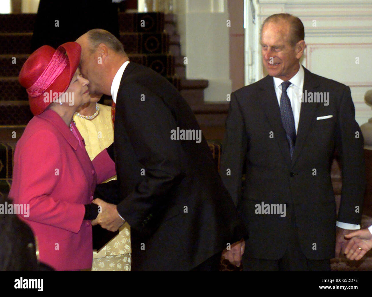 King Harald (centre) of Norway say goodbye to Britain's Queen Elizabeth II (left) and The Duke ...
