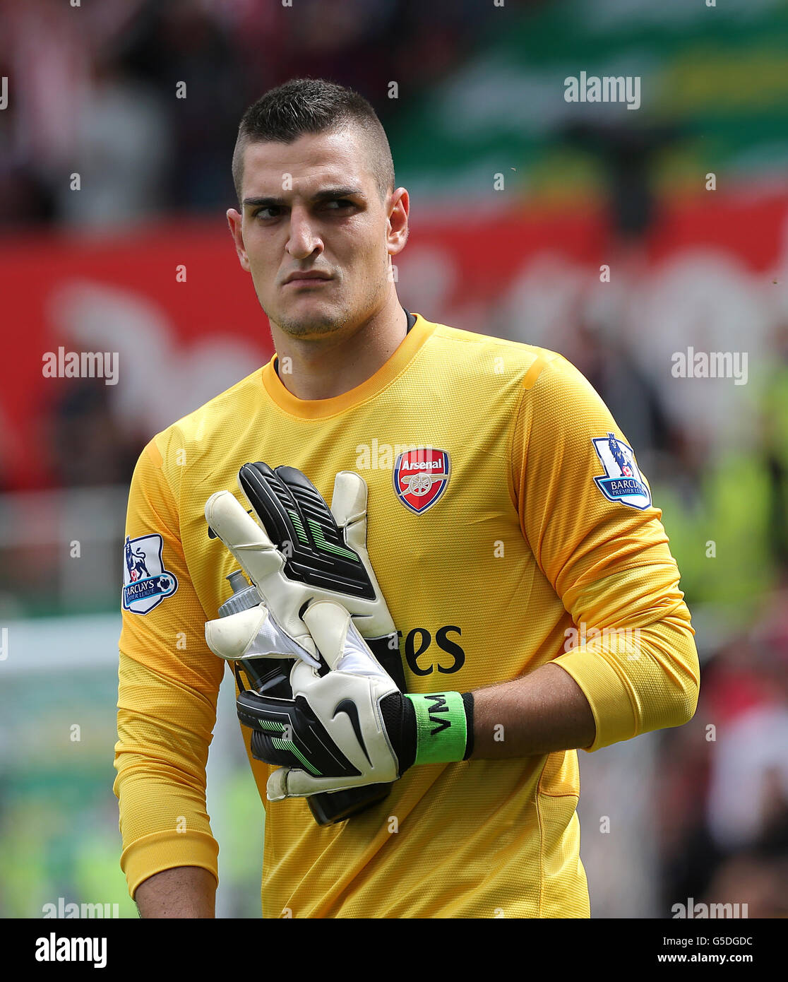 Soccer arsenal ea13arsenal hi-res stock photography and images - Alamy