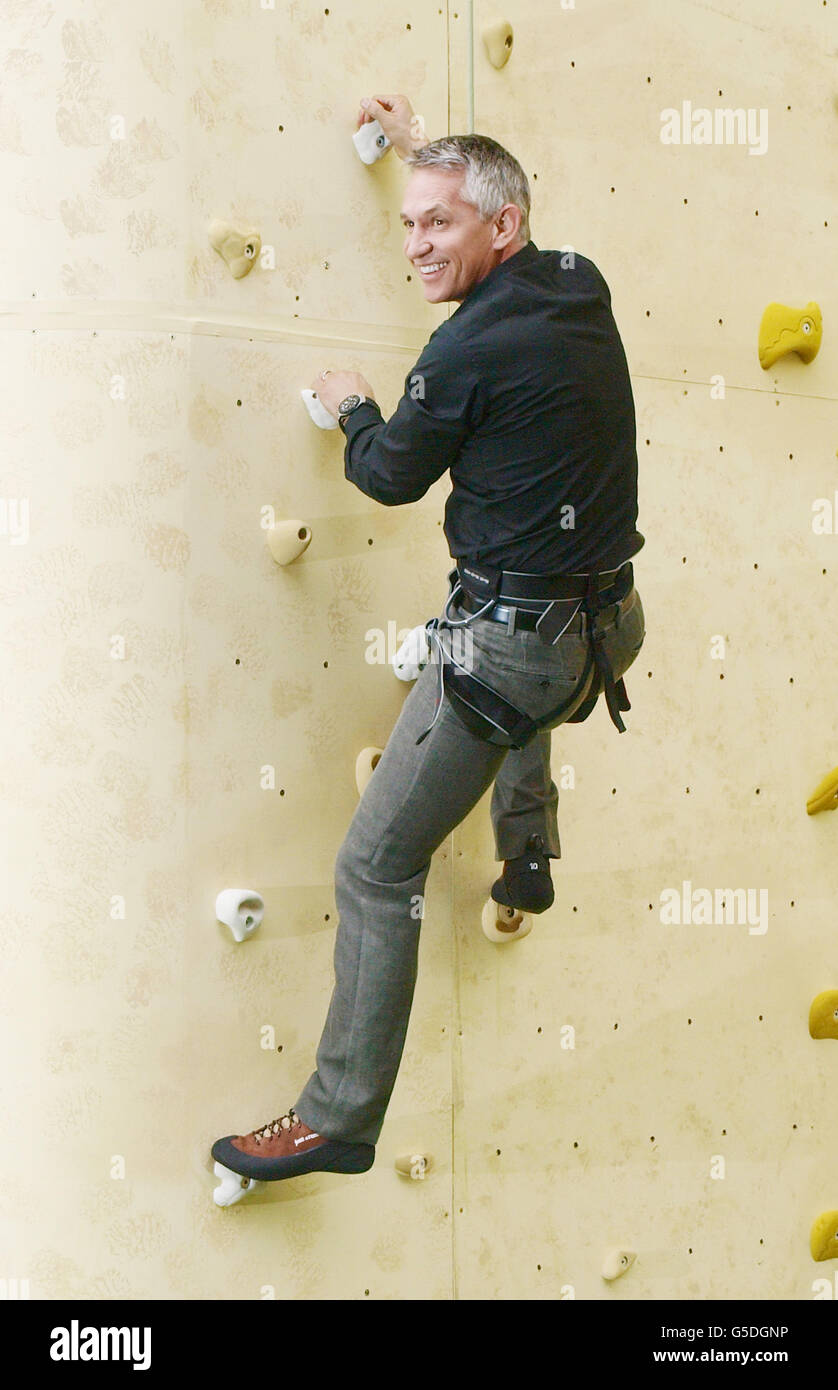 Walkers Deep Ridged Crisp launch Stock Photo - Alamy