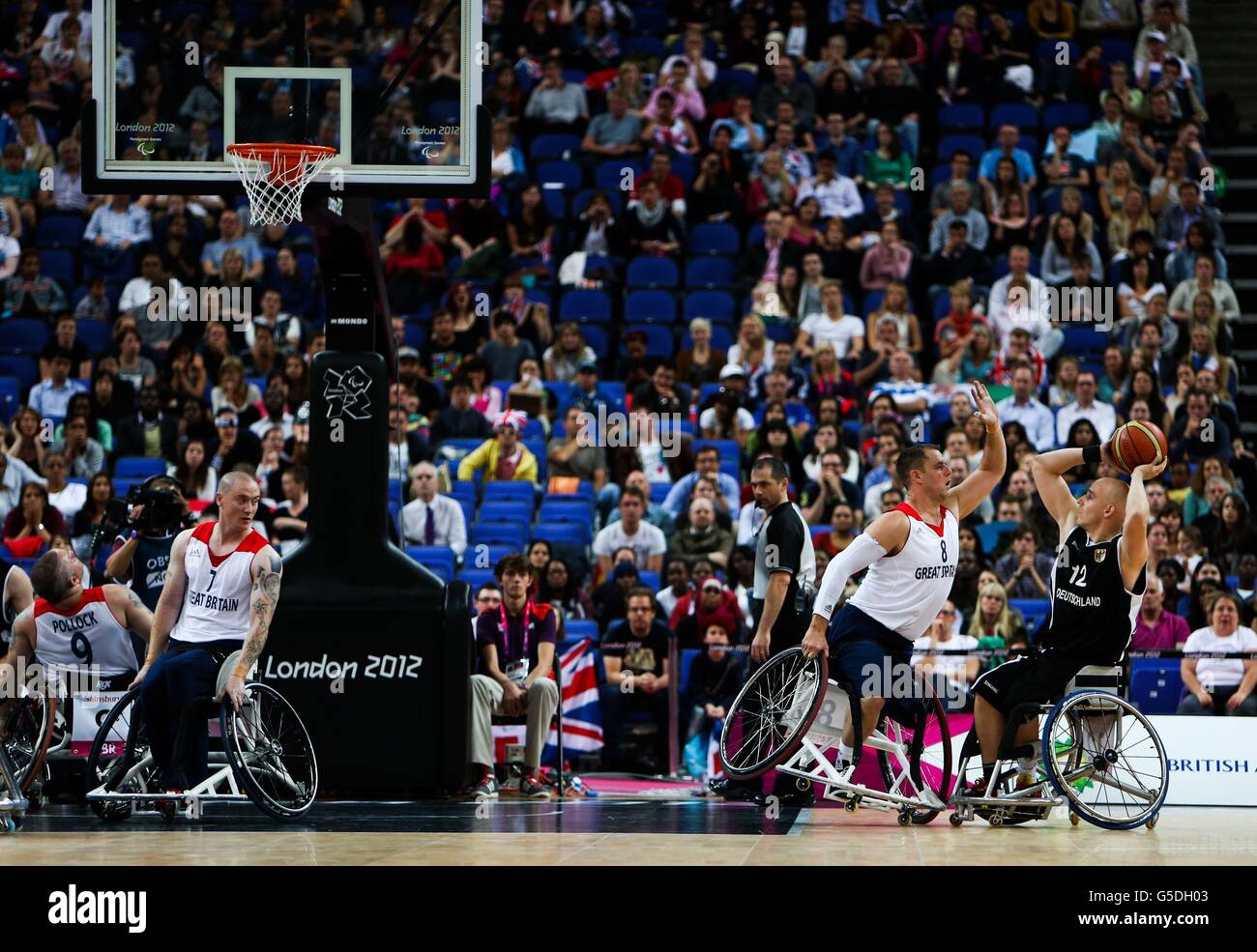Sebastian wolk and basketball hi-res stock photography and images - Alamy