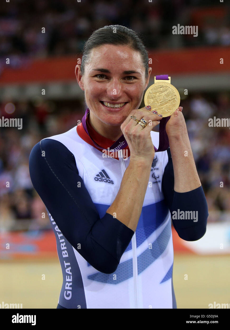 Great Britain's Sarah Storey celebrates winning Gold during the Women's ...