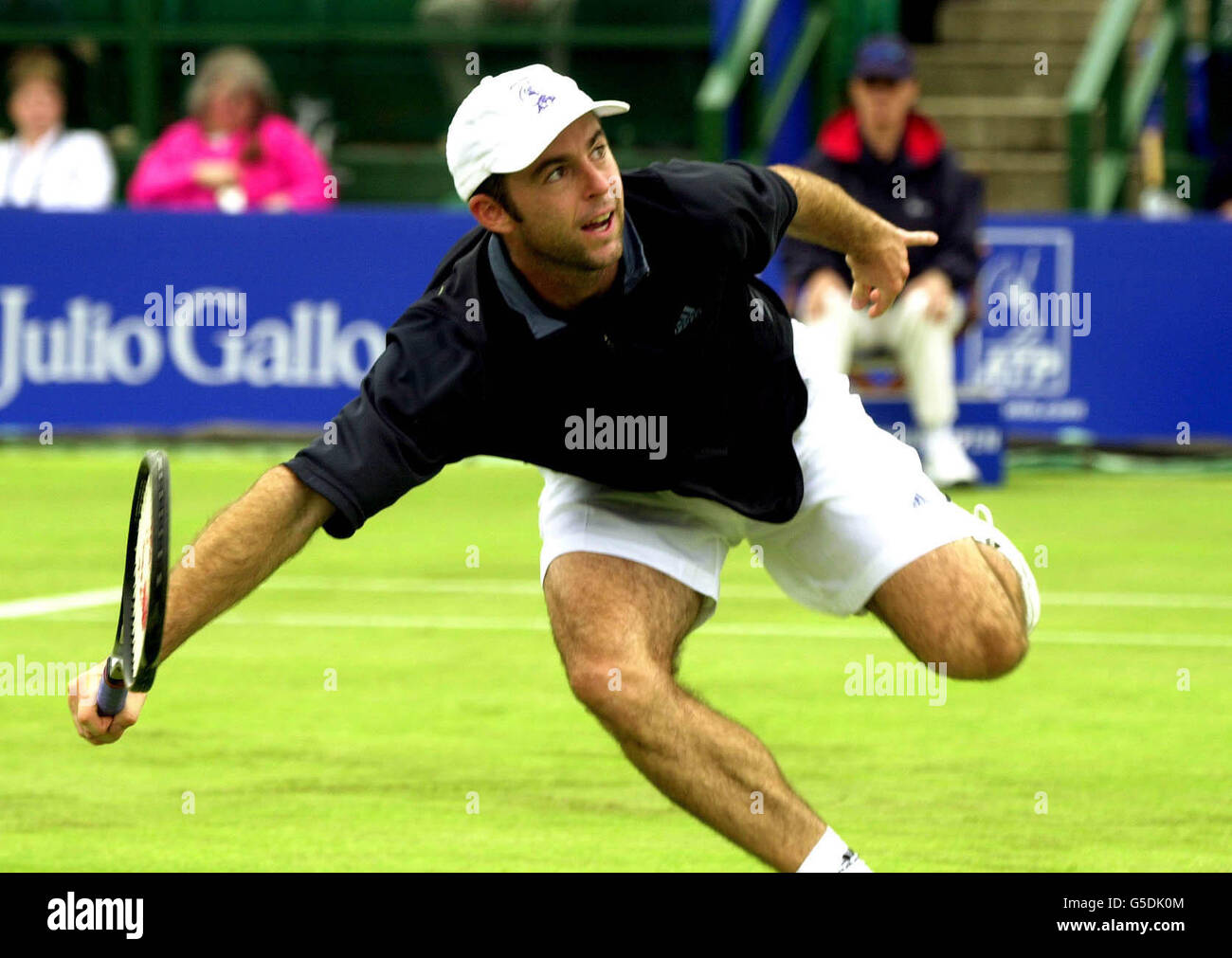 Cap delgado hi-res stock photography and images - Alamy