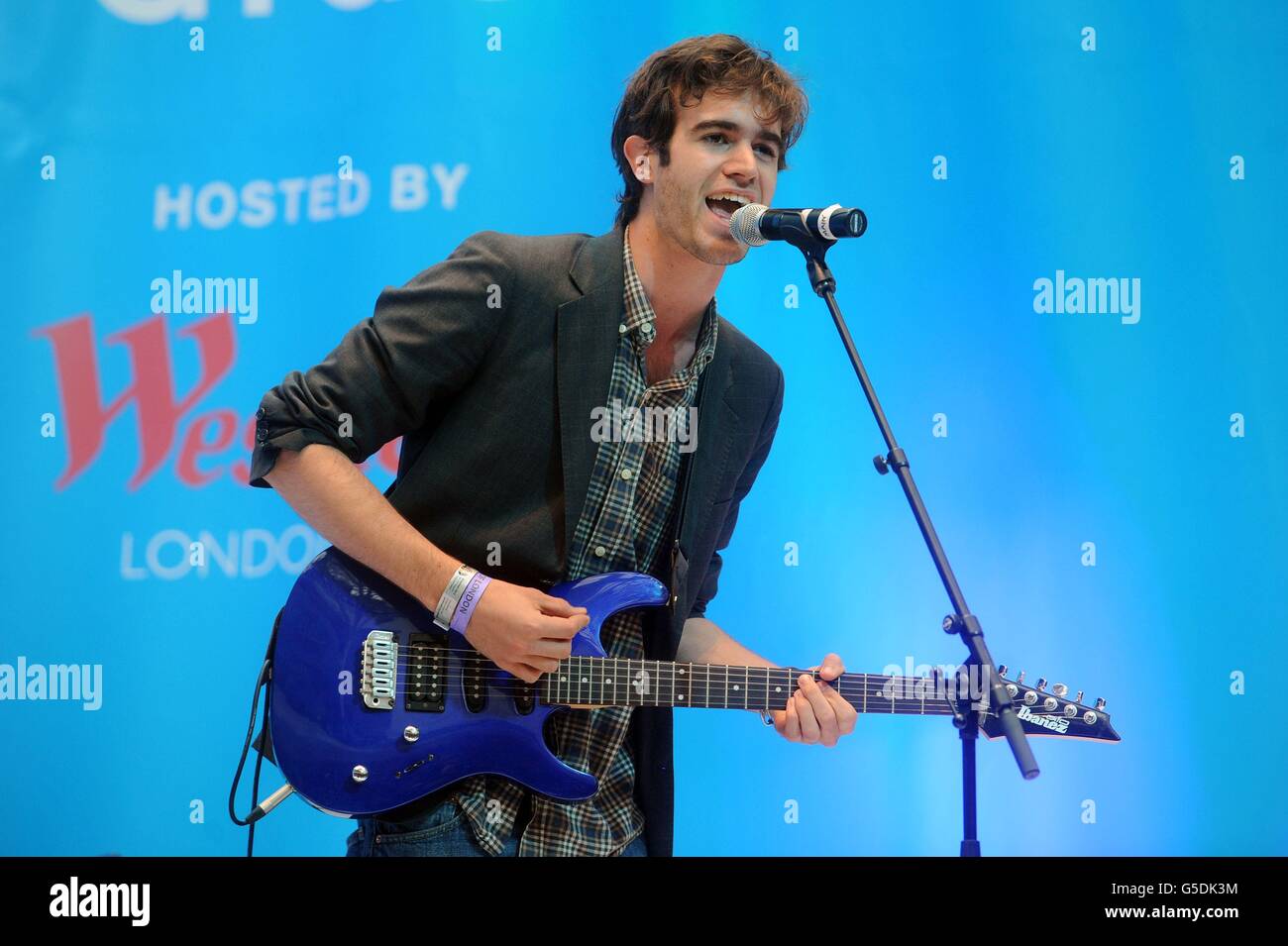 Gigs big busk hi-res stock photography and images - Alamy