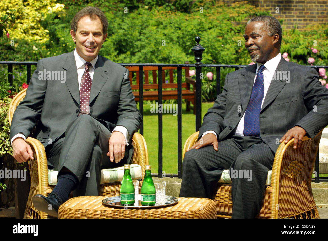 Mbeki on four day official state visit britain hi-res stock photography ...