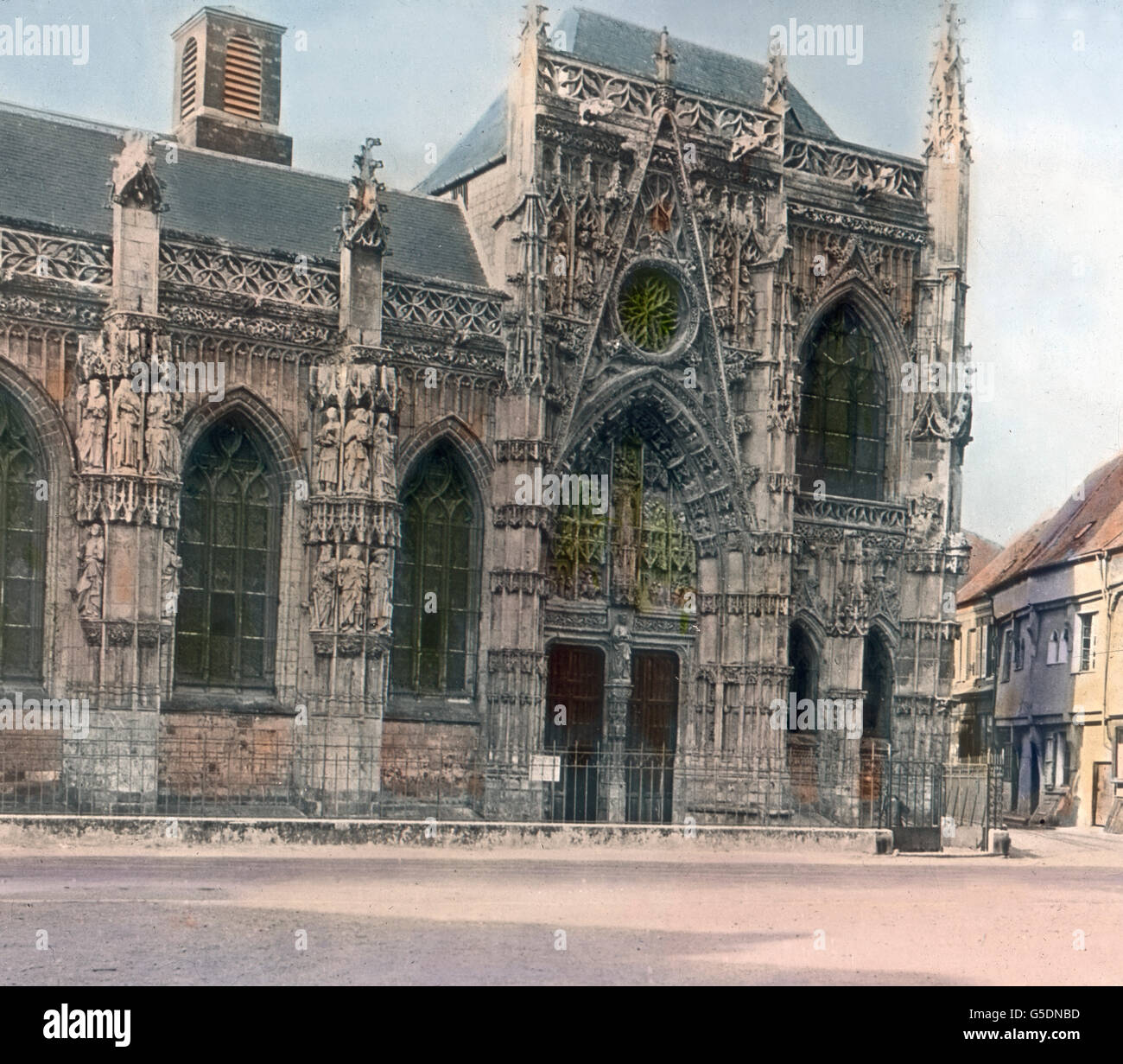 20th century chapel hi-res stock photography and images - Alamy