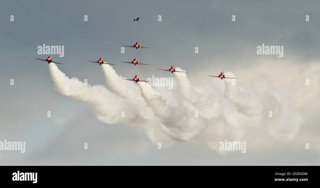 Red arrows memorial bournemouth hi-res stock photography and images - Alamy
