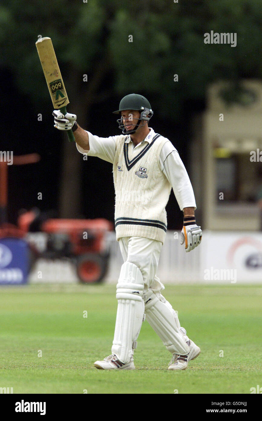 Warwick new road hi-res stock photography and images - Alamy