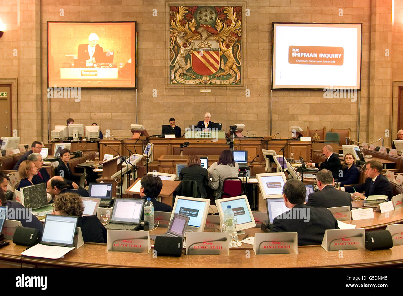Shipman inquiry manchester town hall hi-res stock photography and ...