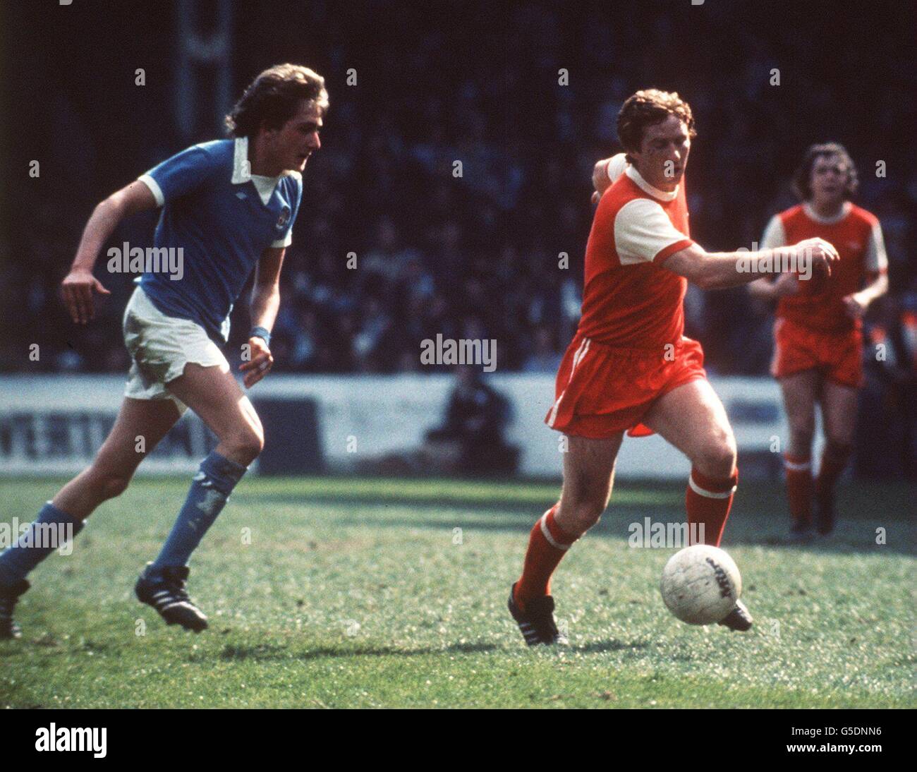 Gary owen manchester city hi-res stock photography and images - Alamy