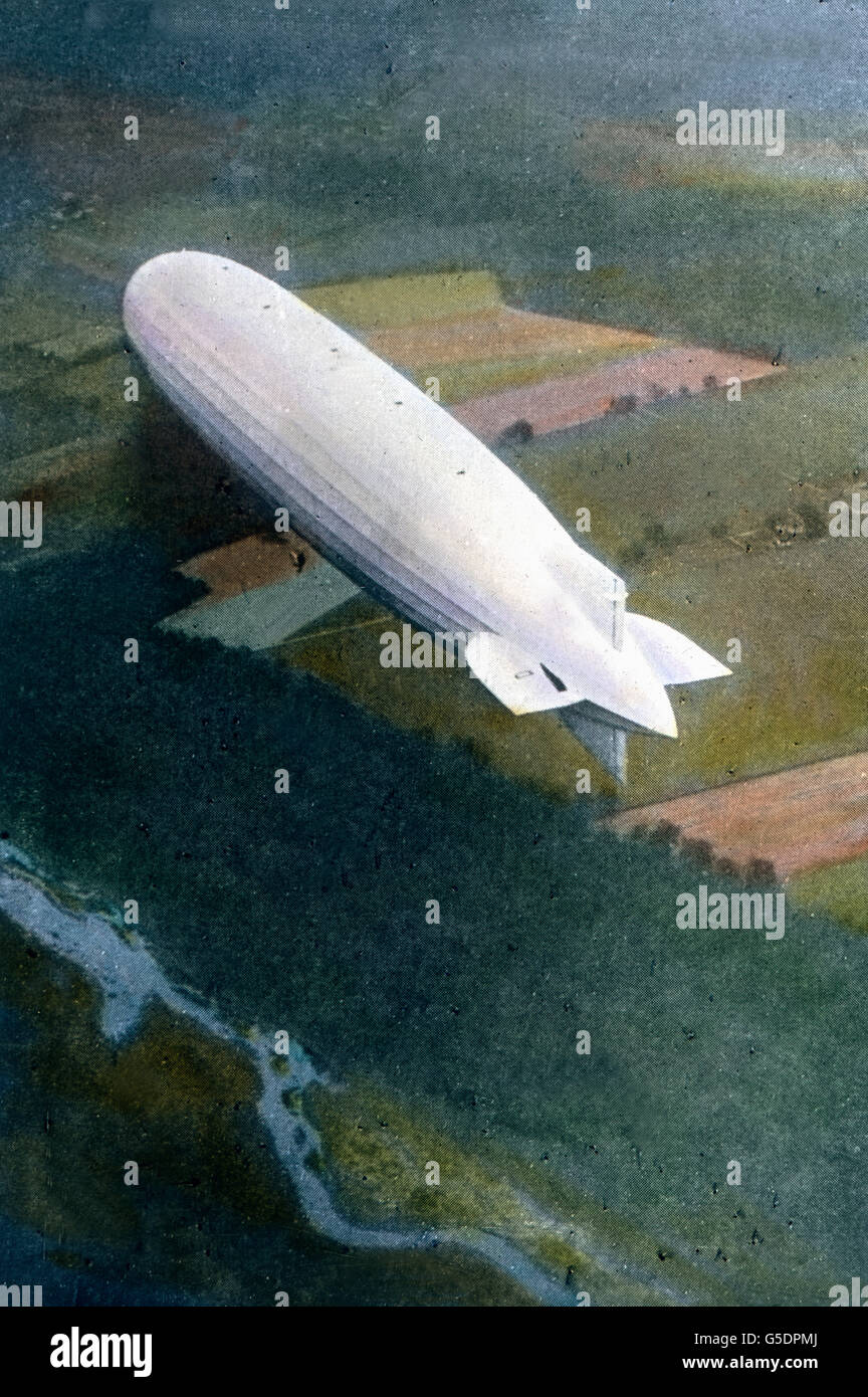 Der Zeppelin bei seinem Flug über den Bundesstaat New Jersey. America ...