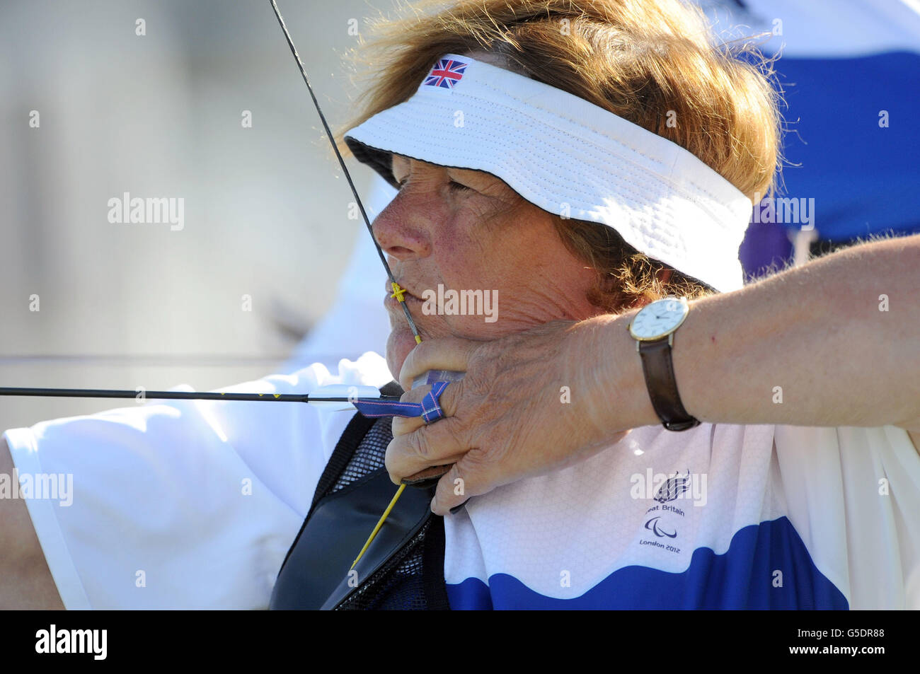 Great britains kate murray in action womens archery team recurve hi-res ...