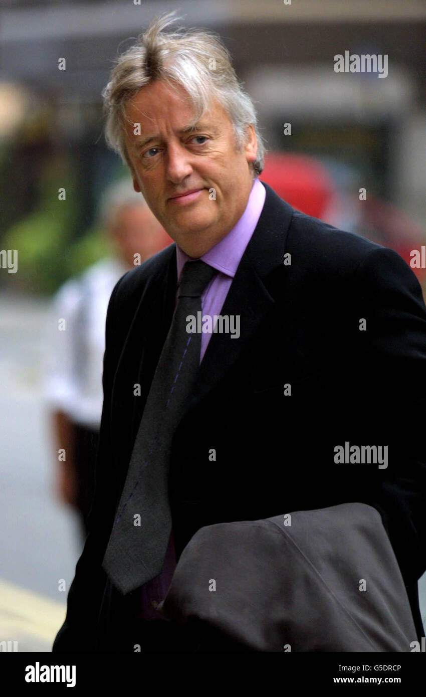 Michael mansfield qc defending barry george hi-res stock photography ...