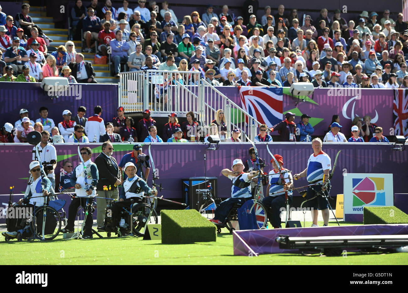 (left to right) Republic of Korea's Myeong-Gu Lee, Suk Ho Kim and Young ...