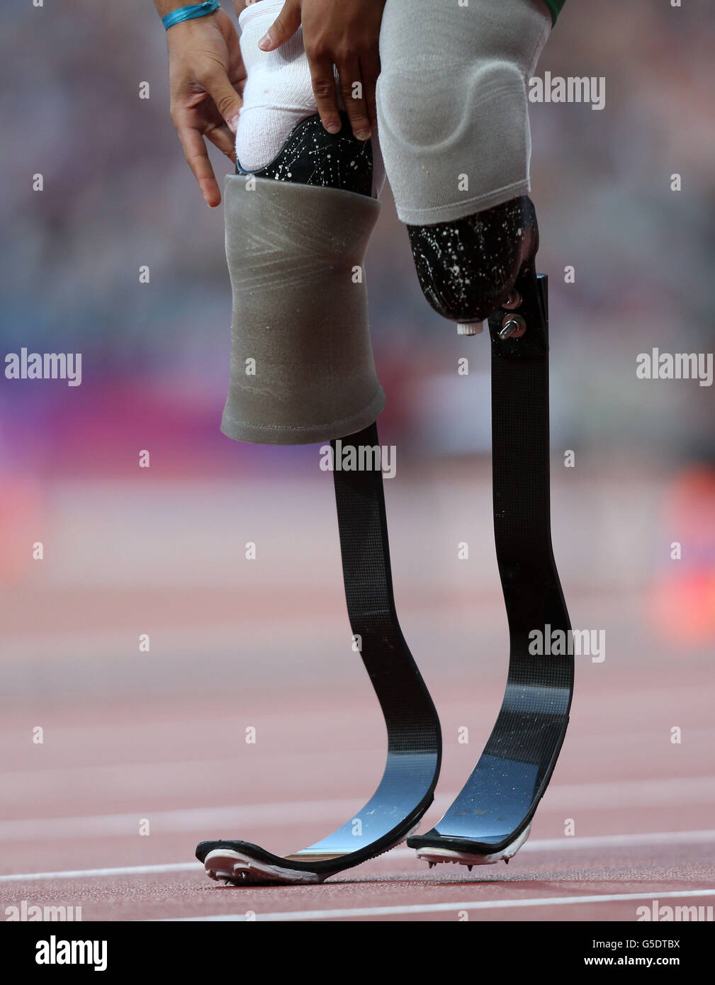 Prosthetic blades hi-res stock photography and images - Alamy