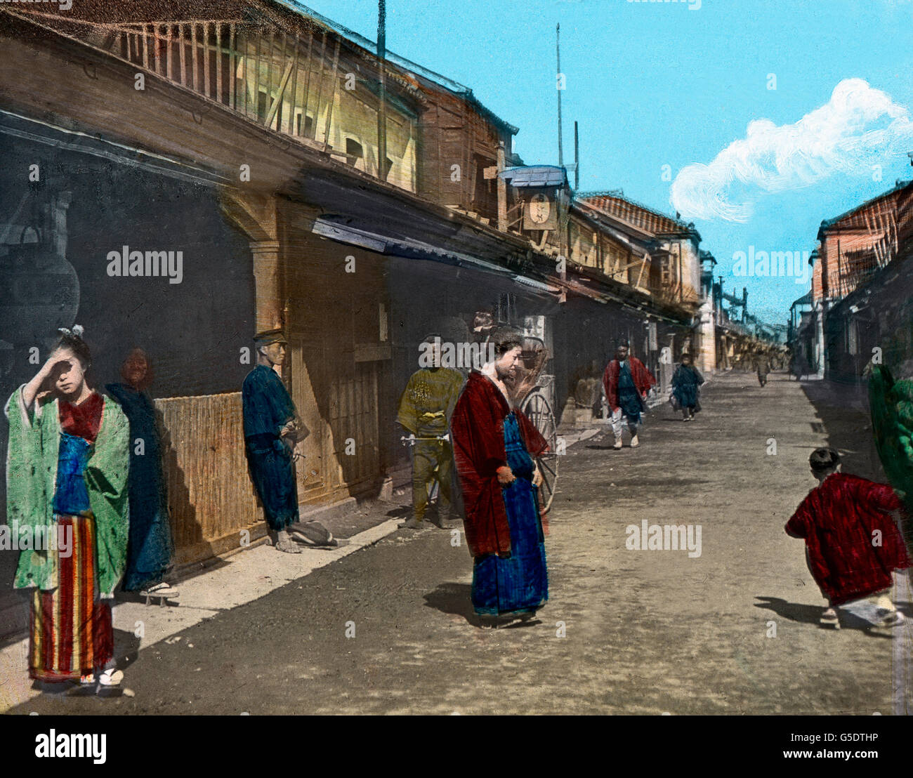 Eine kleine unbefestigte Straße in Tokio, Japan. Asia, Japan, Tokyo ...