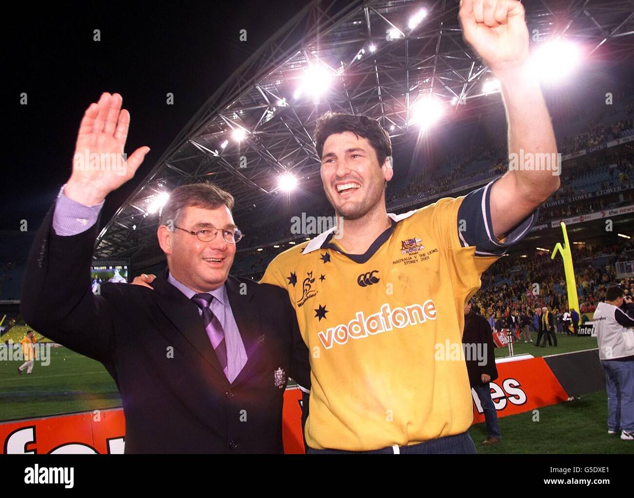 Rugby test in sydney crowd hi-res stock photography and images - Alamy