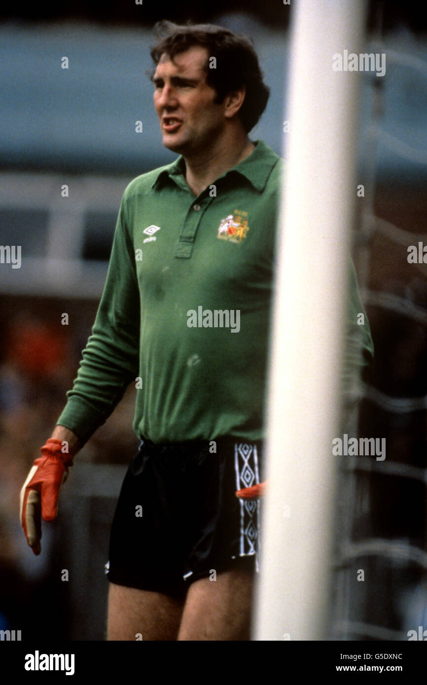 Joe corrigan manchester city hi-res stock photography and images - Alamy