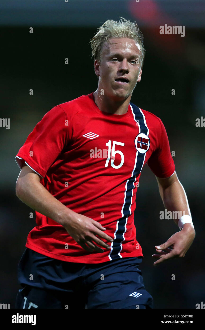 Soccer - UEFA European Under 21 Championship - Group Eight - England v ...