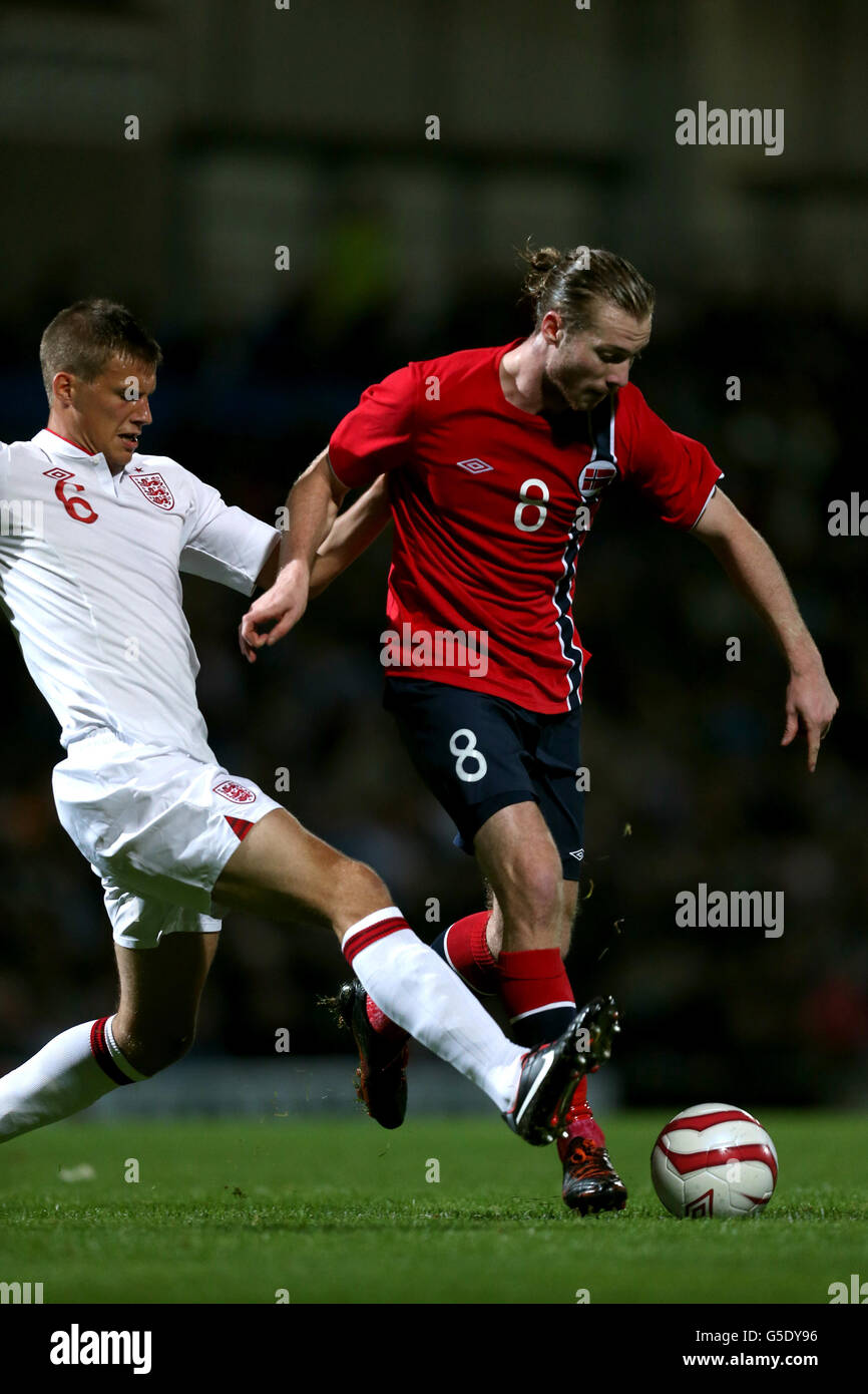 Soccer - UEFA European Under 21 Championship - Group Eight - England v ...