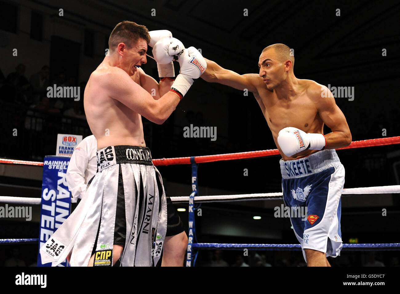 Southern area welterweight championsip hi-res stock photography and ...