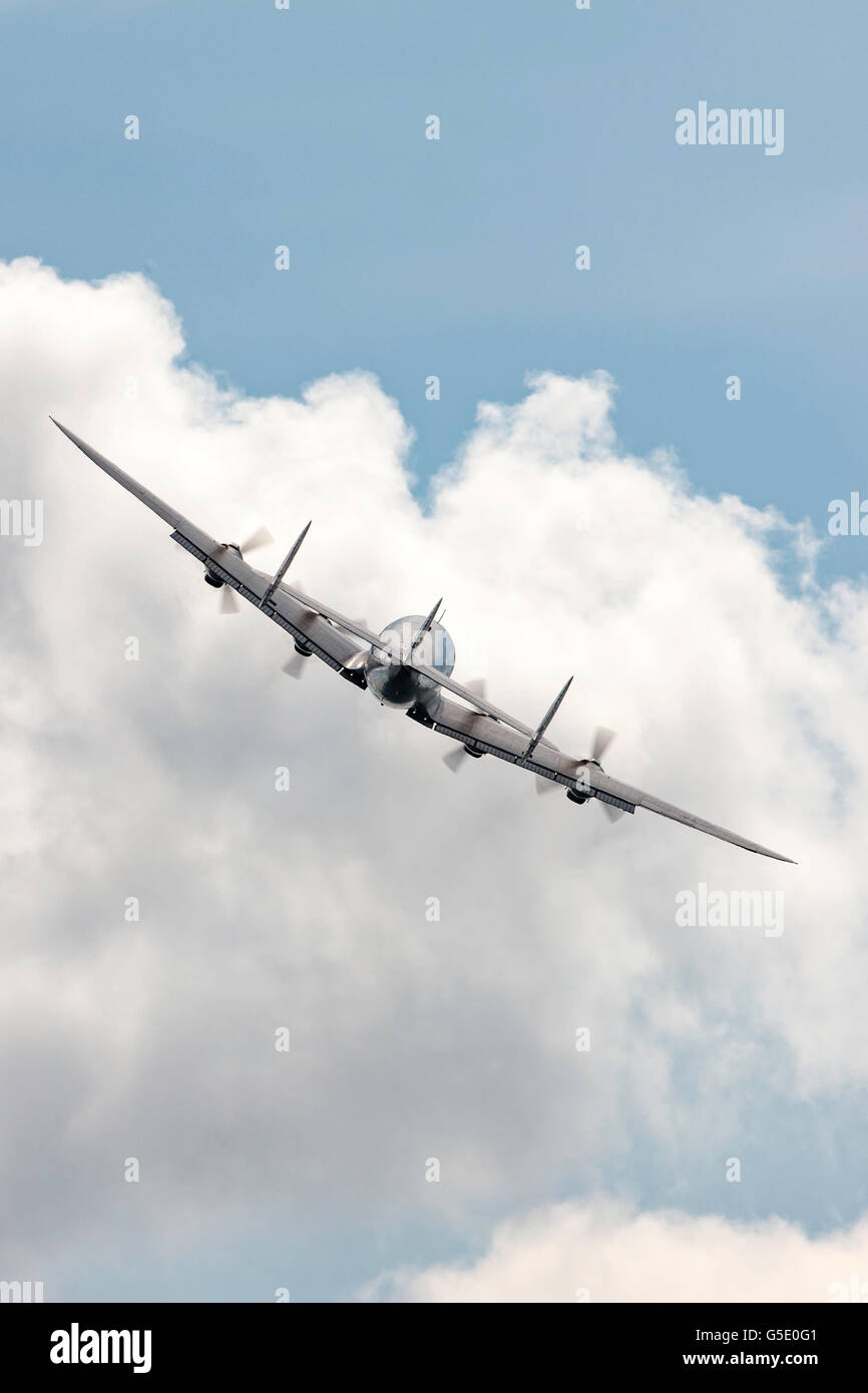 Breitling Lockheed L-1049F Super Constellation HB-RSC at the ...