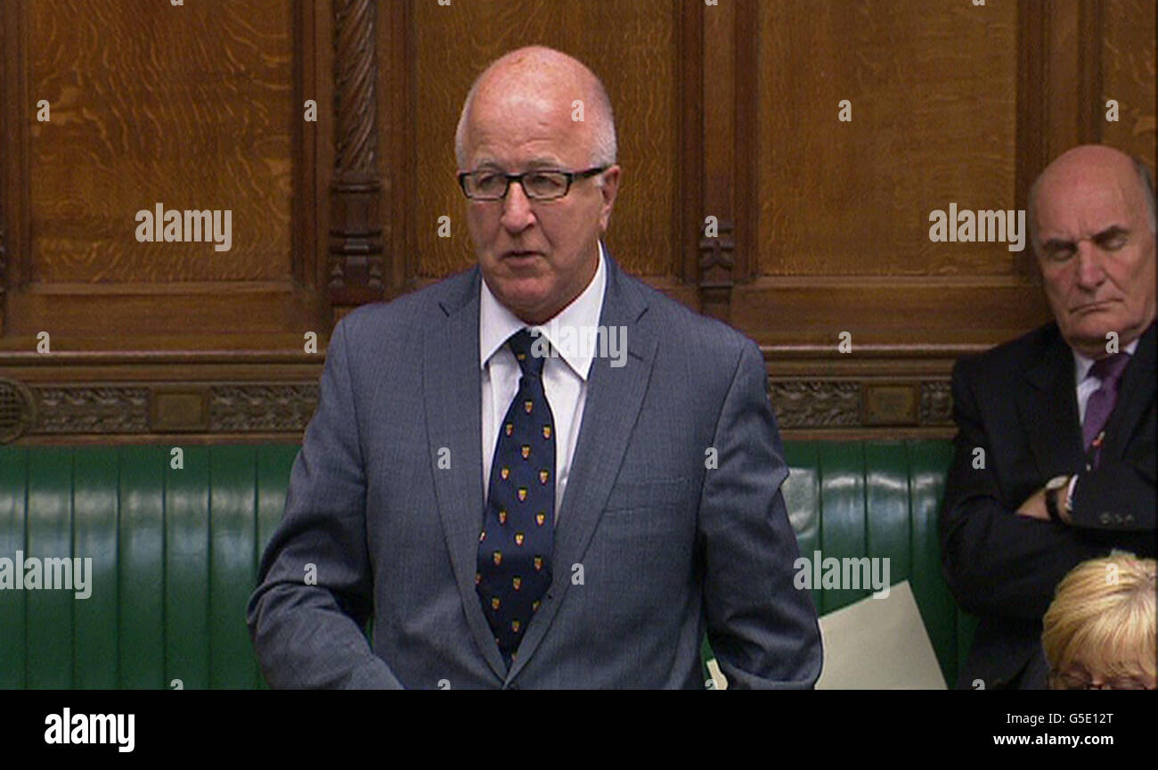 Labour MP Stephen Pound (right) appears to doze off while colleague ...