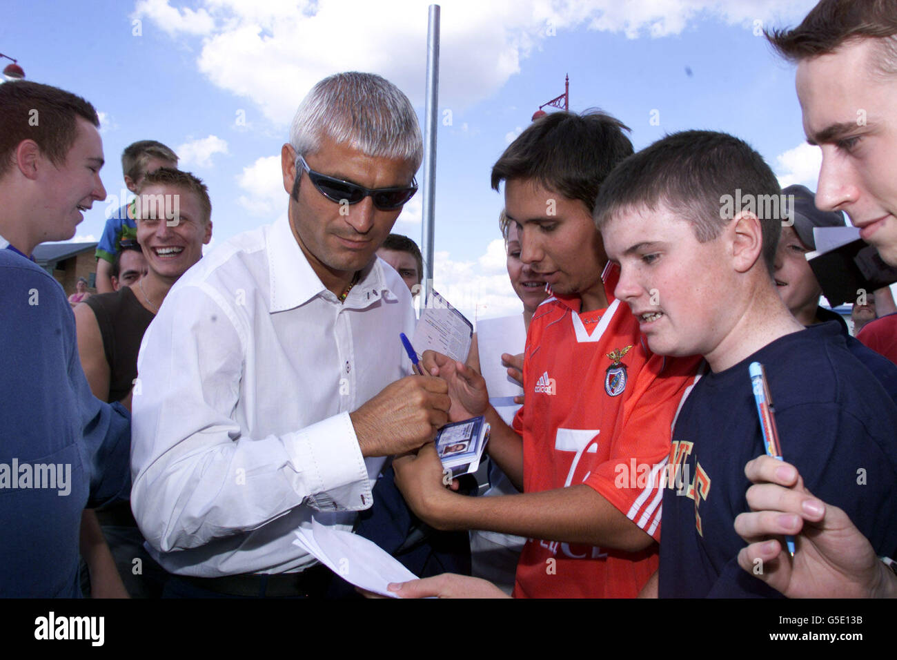 Derby County Fabrizio Ravanelli Stock Photo - Alamy