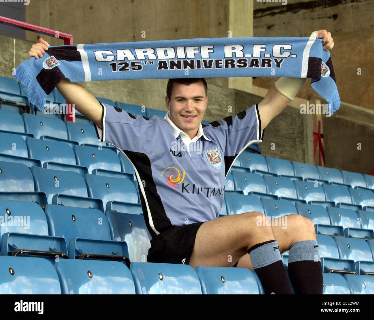 Iestyn Harris in his new kit in the club stand after signing for ...