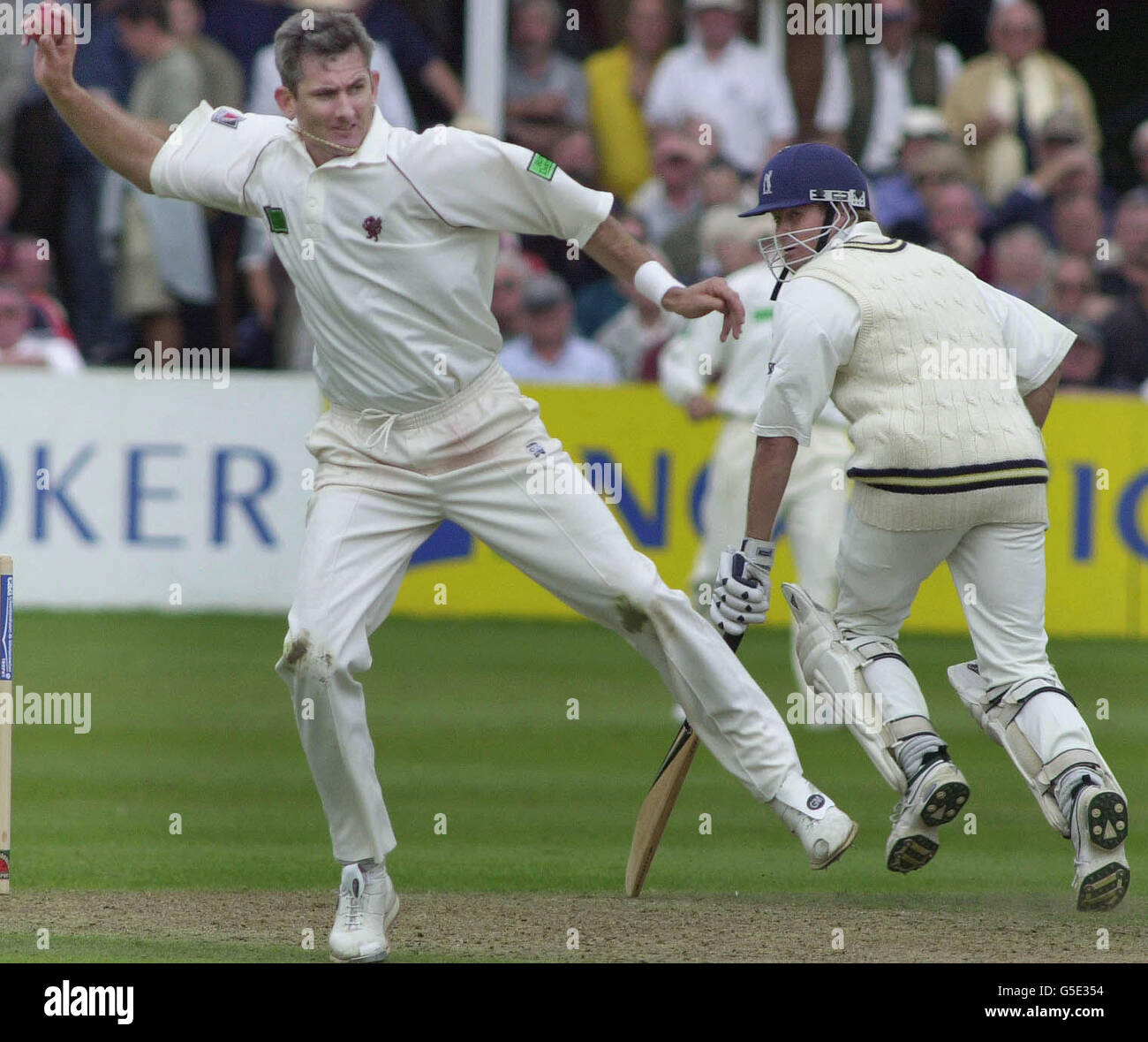 Sport cricket player action andrew caddick hi-res stock photography and ...