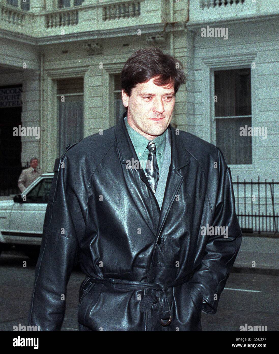 19 2 1992 hi-res stock photography and images - Alamy