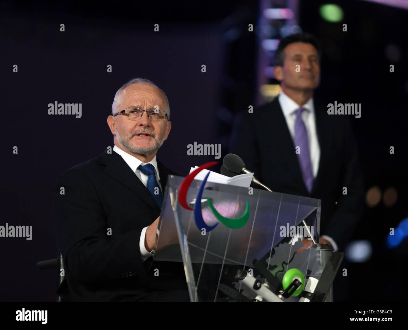 Sebastian coe olympic stadium 2012 hi-res stock photography and images ...