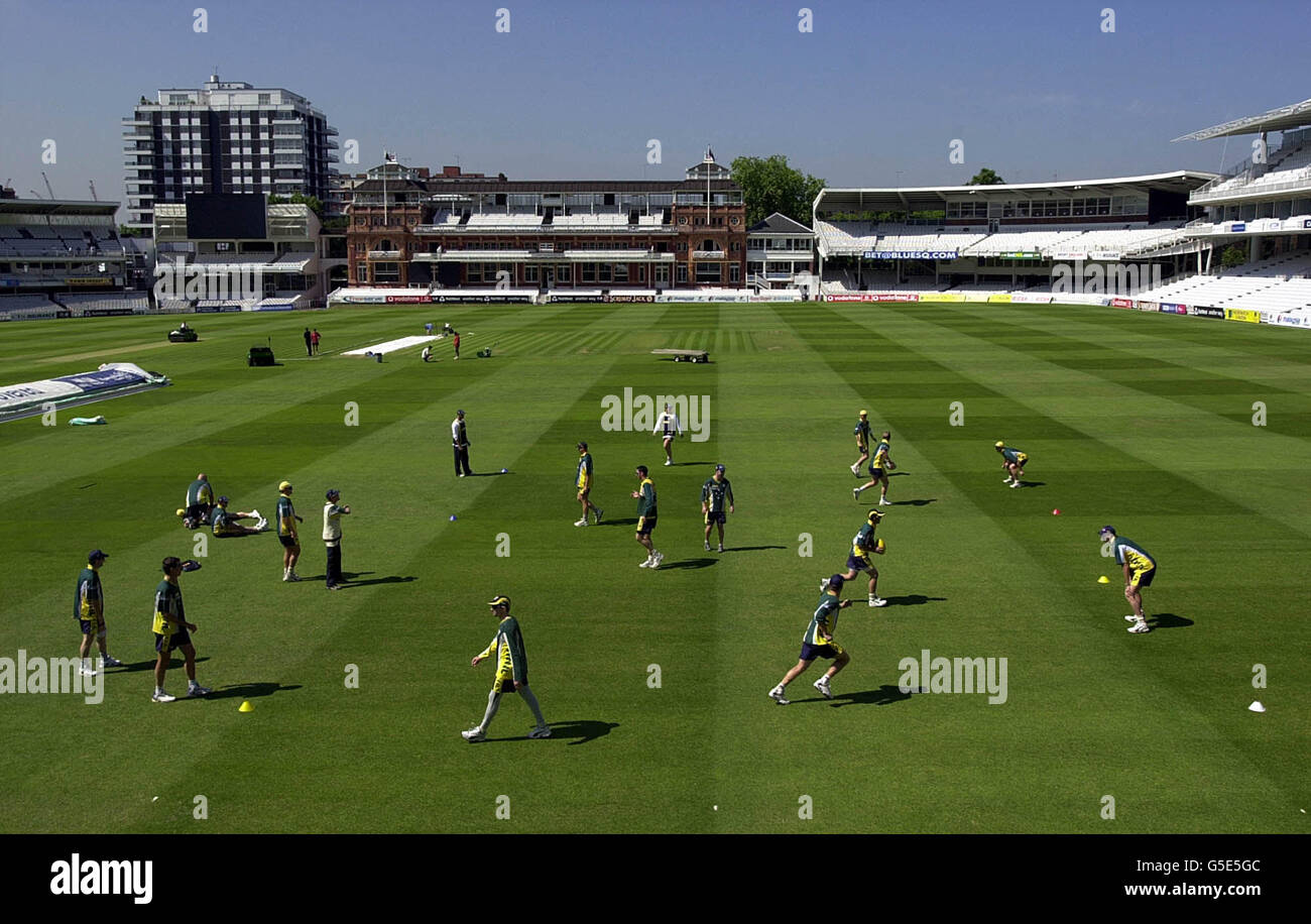 Cricket Lords Australia. The Australian cricket team warm up for ...