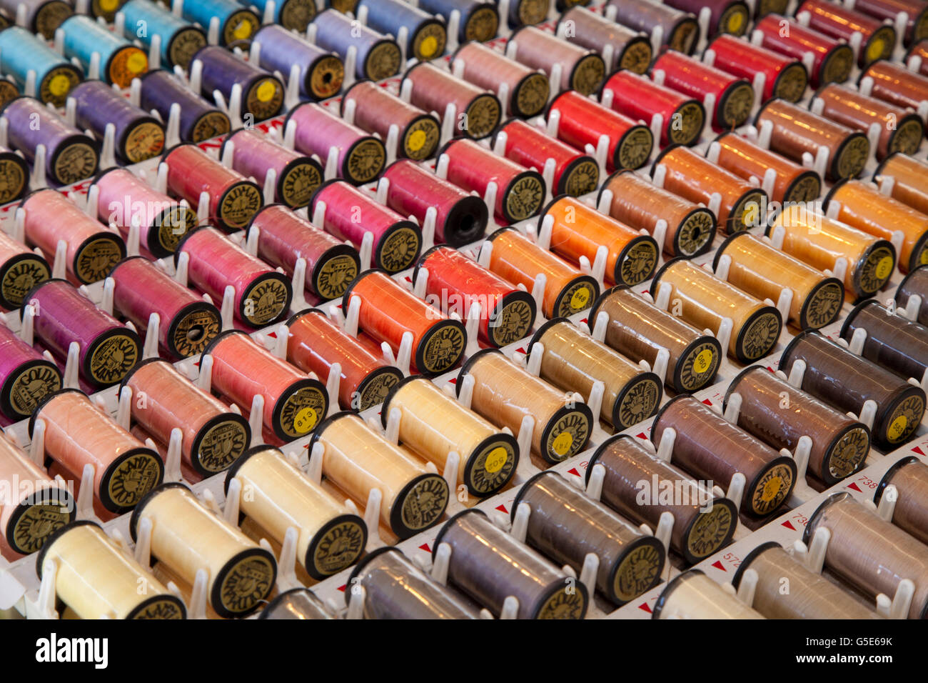 Stall stalls booth market north hi-res stock photography and images - Alamy