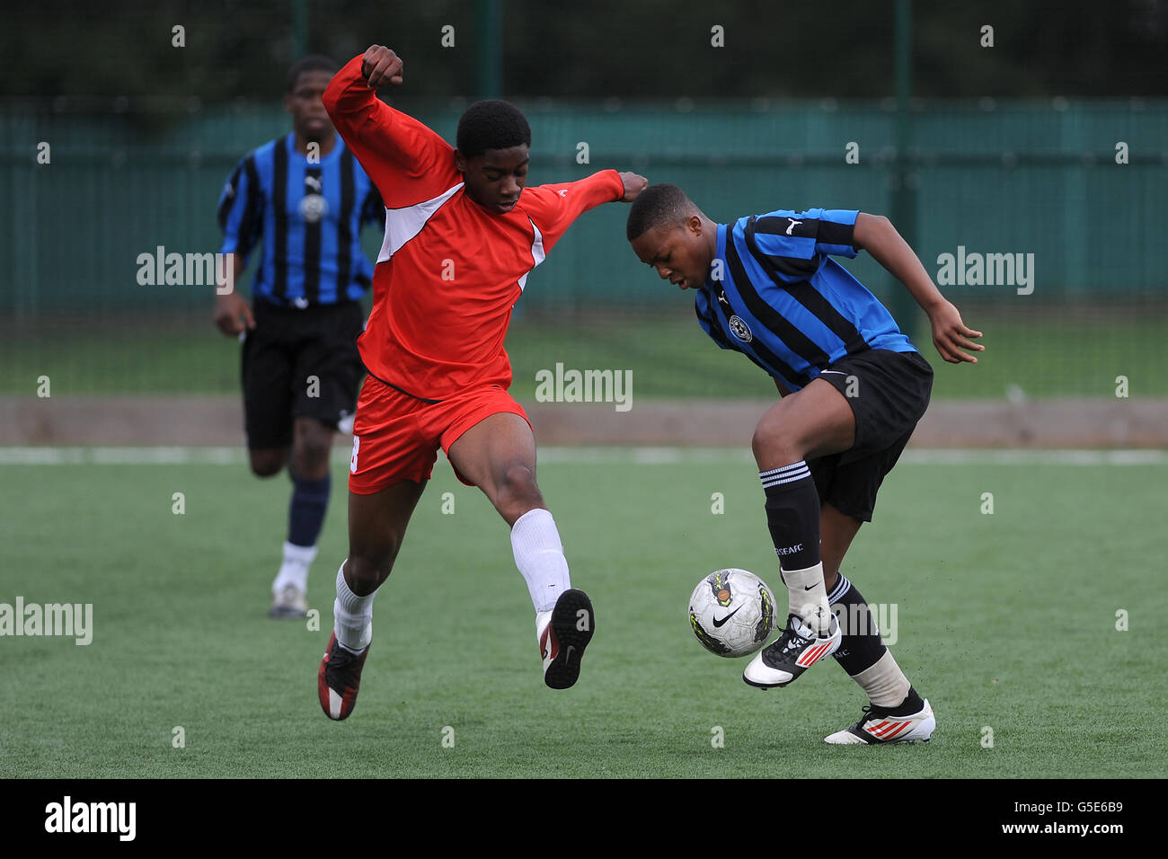 Soccer lambeth world cup final motspur park hi-res stock photography ...