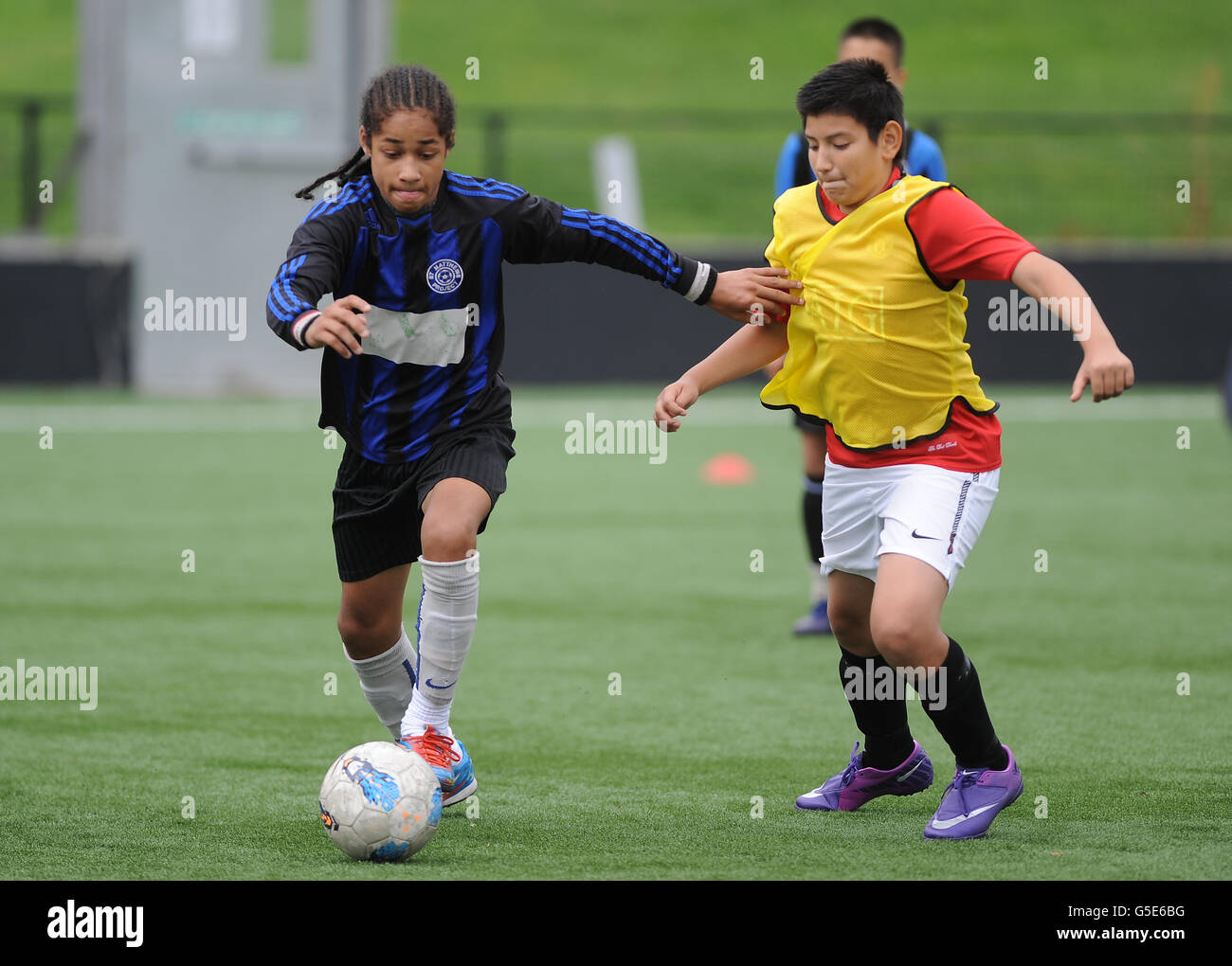 Soccer lambeth world cup final motspur park hi-res stock photography ...