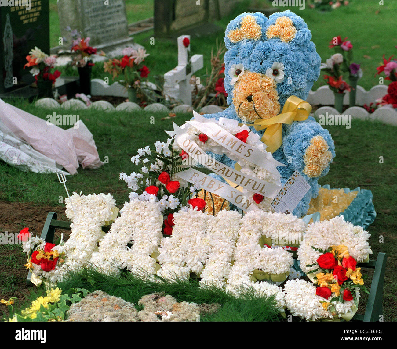 James bulger funeral hi-res stock photography and images - Alamy