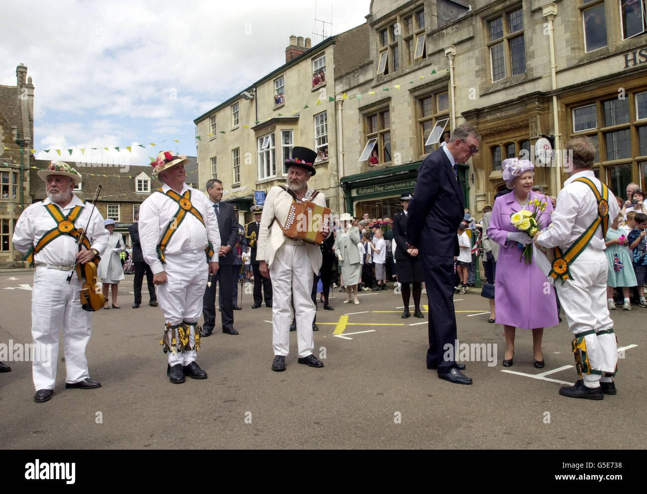 Uppingham Racing Rutland Queen visit Stock Photo - Alamy