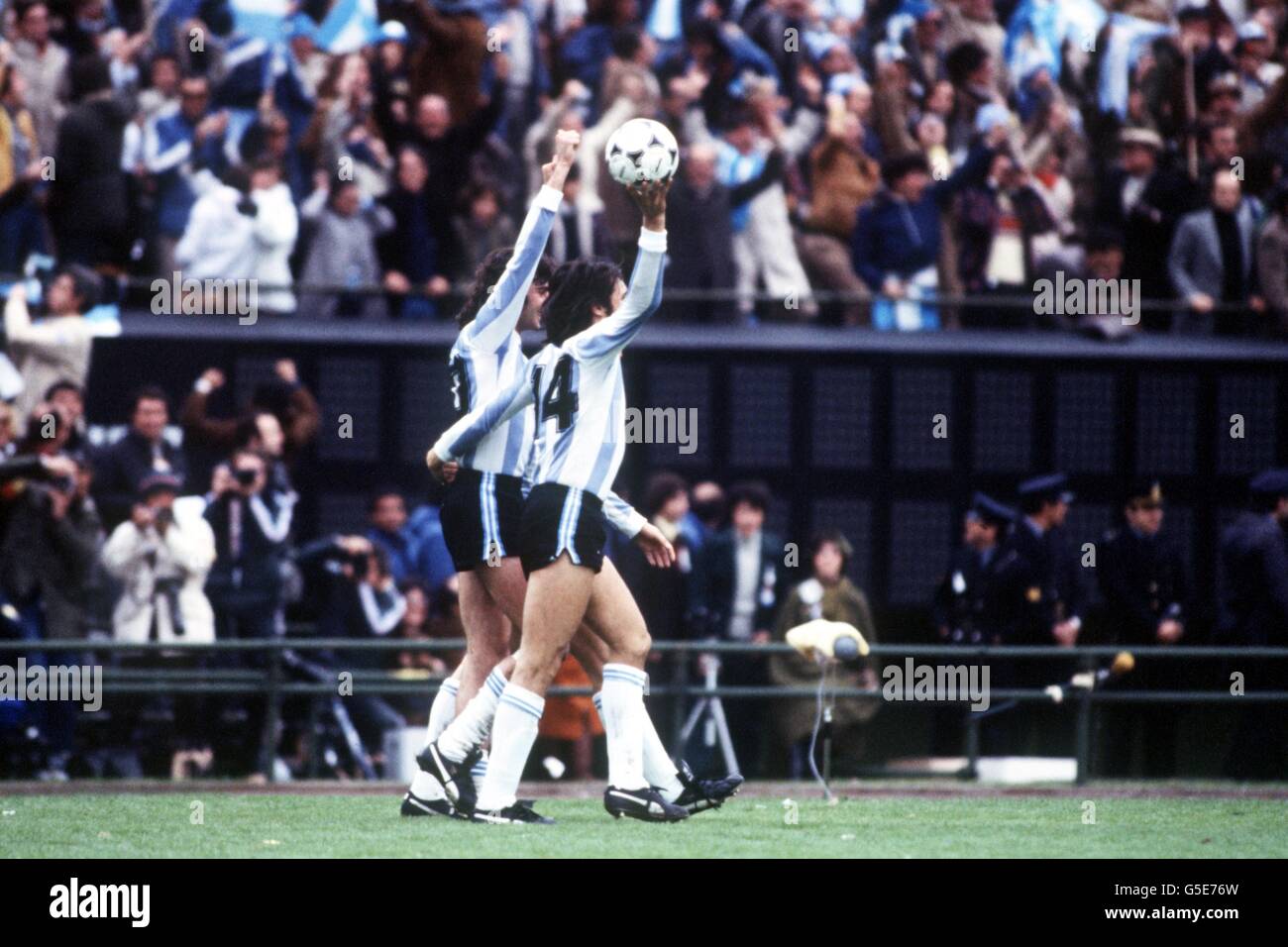 Soccer - World Cup Argentina 78 - Final - Argentina v Holland - Estadio ...