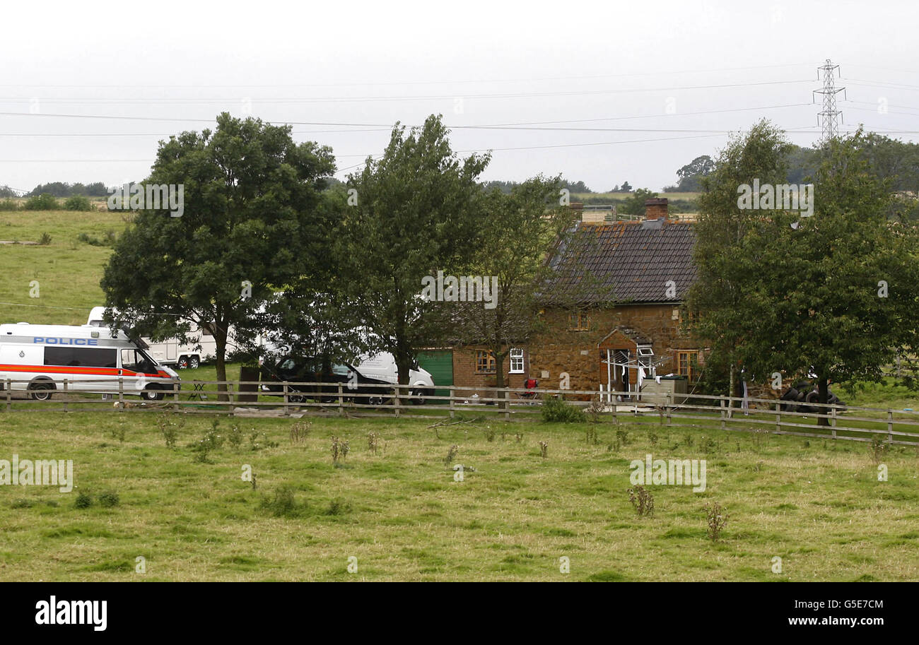 Defend shooting home hi-res stock photography and images - Alamy