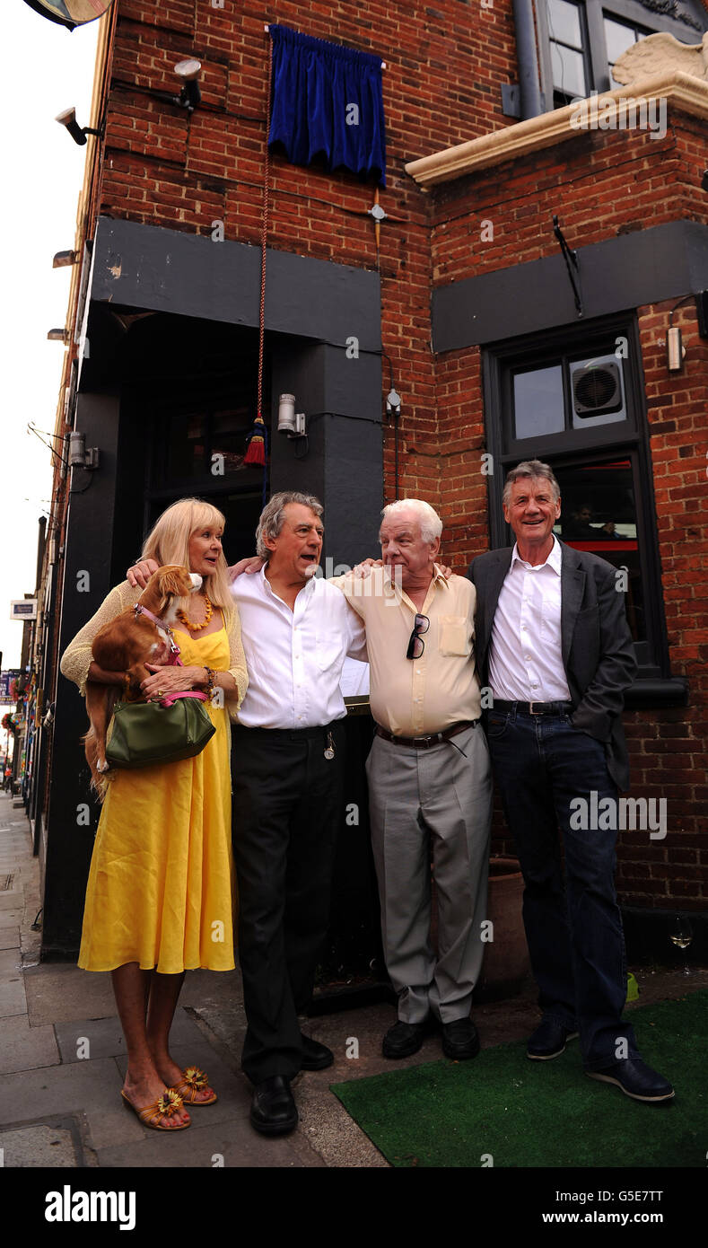 Terry jones monty python hi-res stock photography and images - Alamy