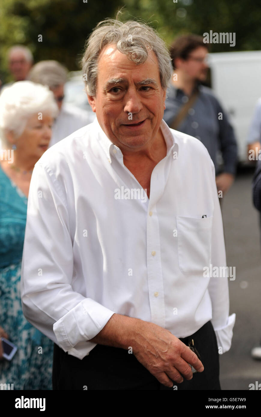 Terry jones monty python hi-res stock photography and images - Alamy