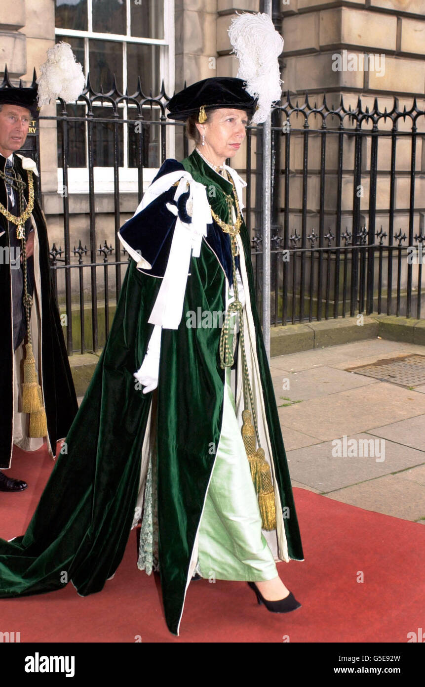 Knight princess prince in hi-res stock photography and images - Alamy