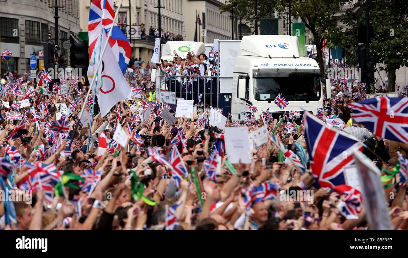 London Olympic Games - Athletes Victory Parade Stock Photo - Alamy