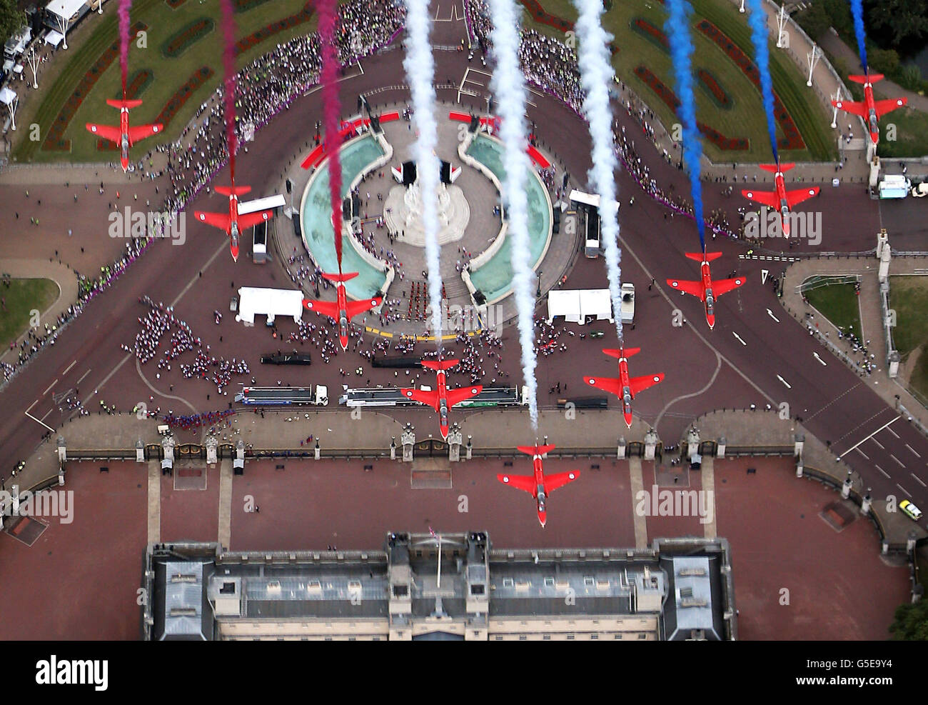 London Olympic Games - Athletes Victory Parade Stock Photo - Alamy
