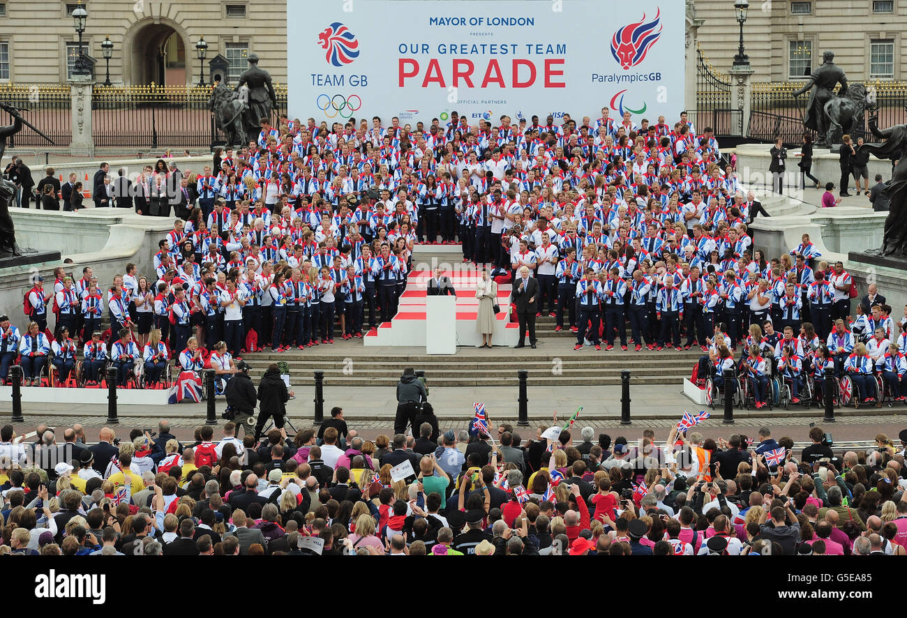London Olympic Games - Athletes Victory Parade Stock Photo - Alamy