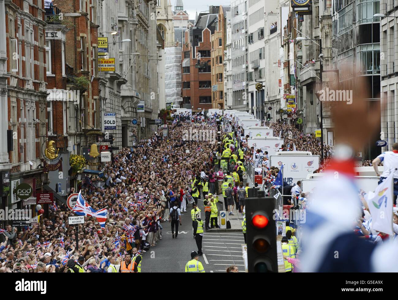 London Olympic Games - Athletes Victory Parade Stock Photo - Alamy