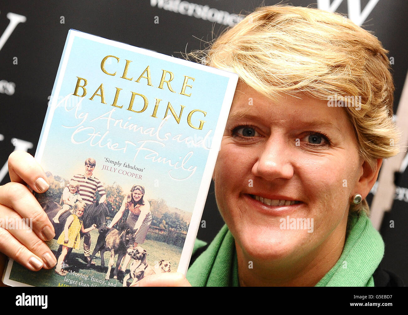 Clare balding signs her new book hi-res stock photography and images - Alamy