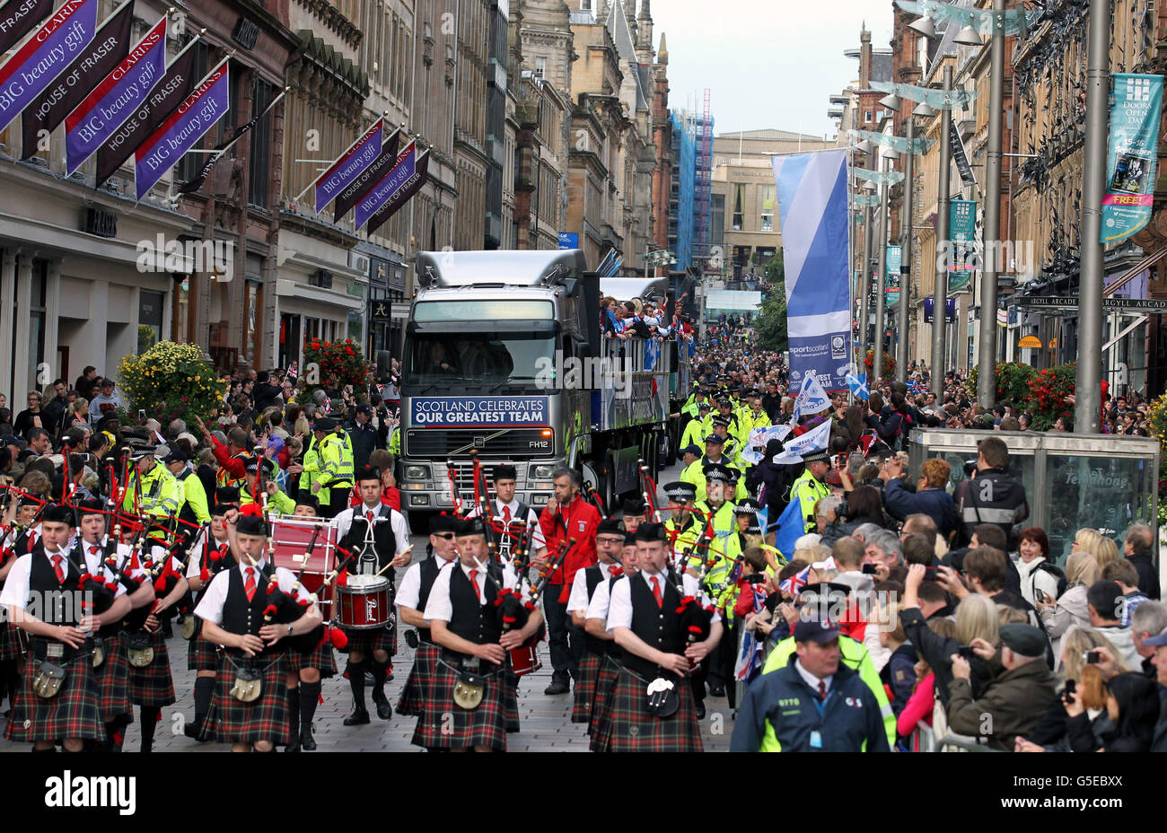 Scots Olympics parade Stock Photo - Alamy