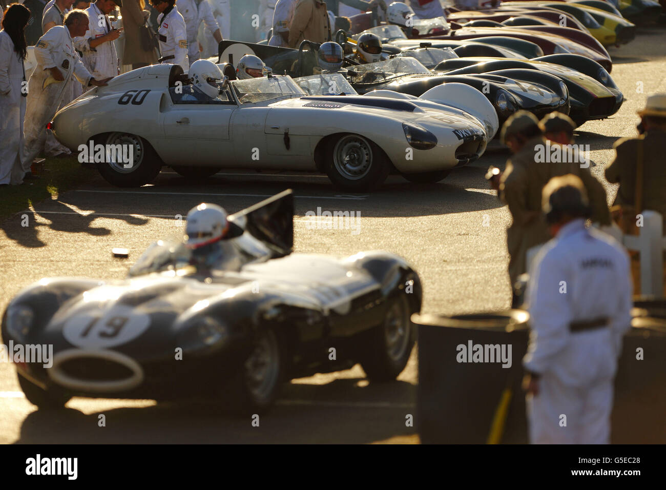 Goodwood Revival historic motor race meeting Stock Photo - Alamy